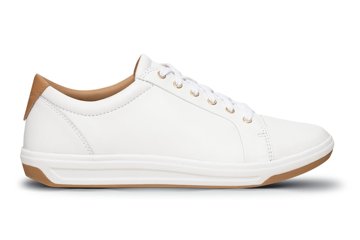 Ascent Stratus C White Womens – FootMotion